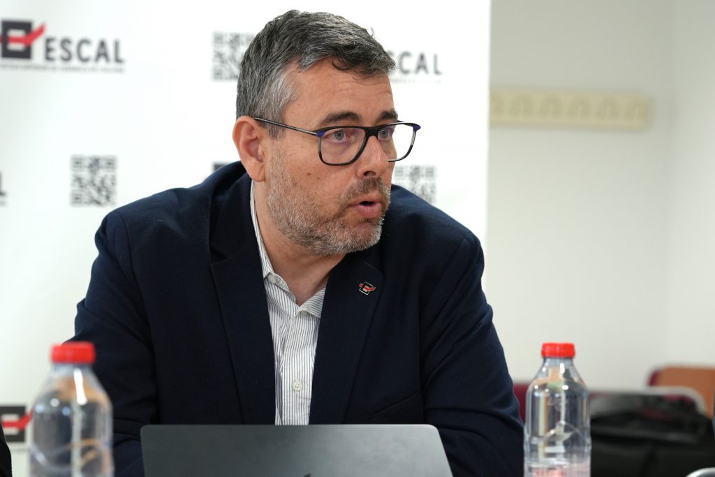 Isaac Nebot: "La ESCAL ofrece la única carrera específica en cerámica ...